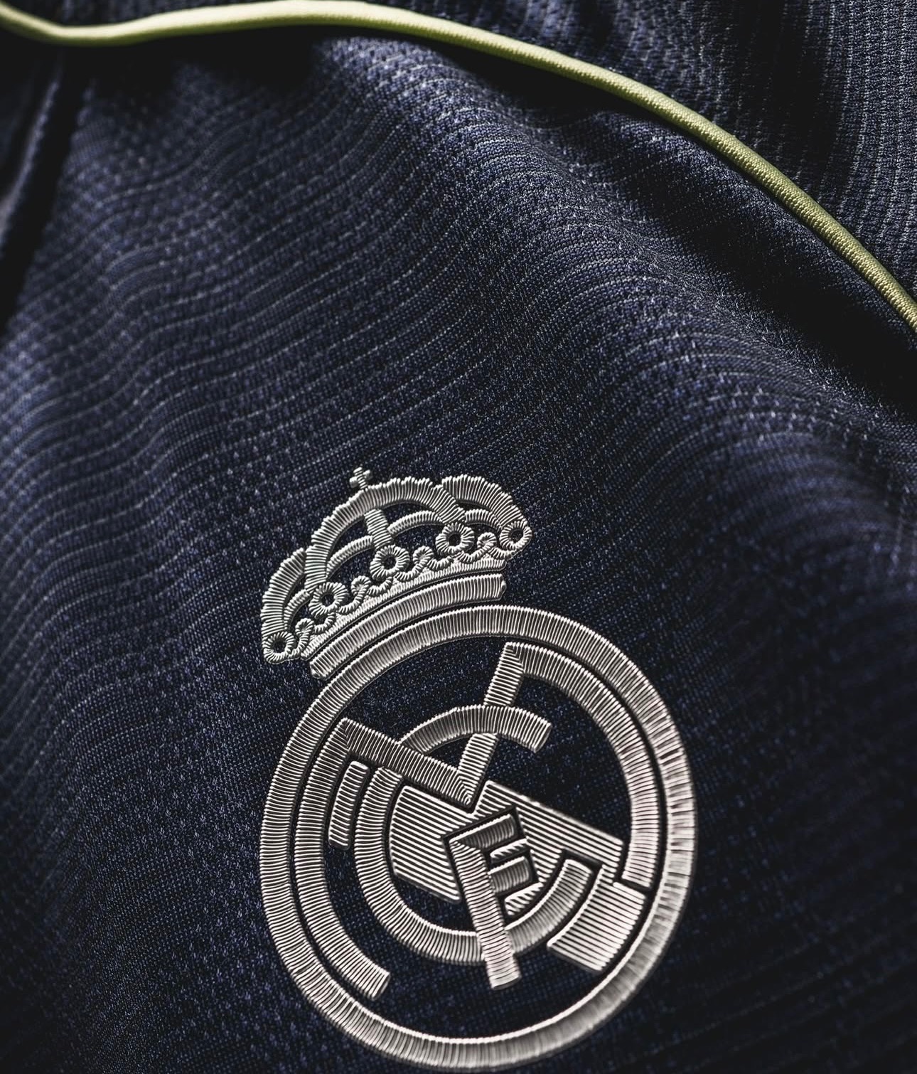 (SALE) REAL MADRID AWAY KIT 2025-2026