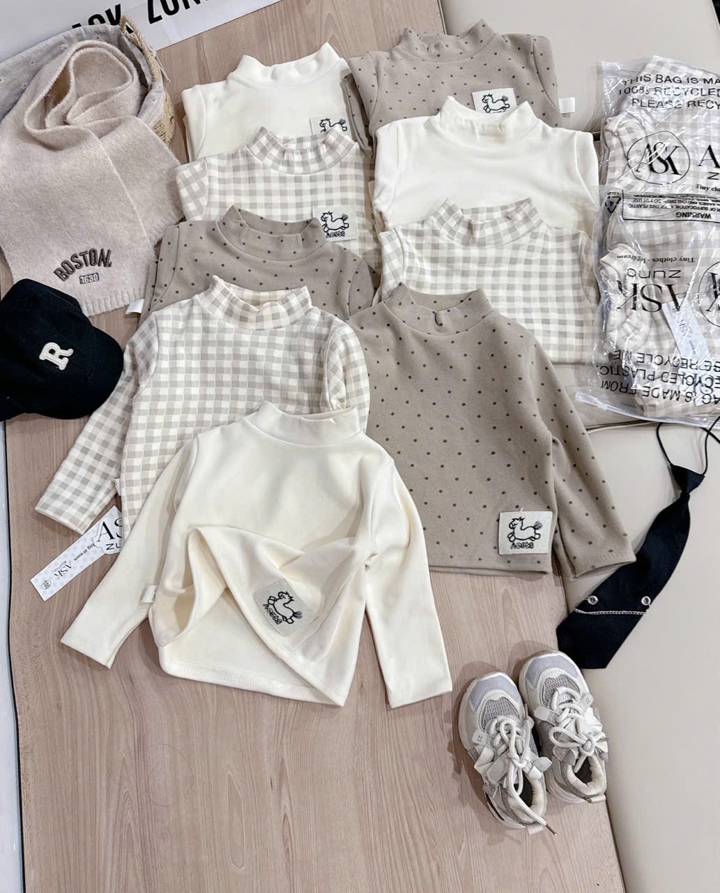 AB820 - SET 3 ÁO BÉ TRAI ZIP LÔNG TAG NGỰA nâu be