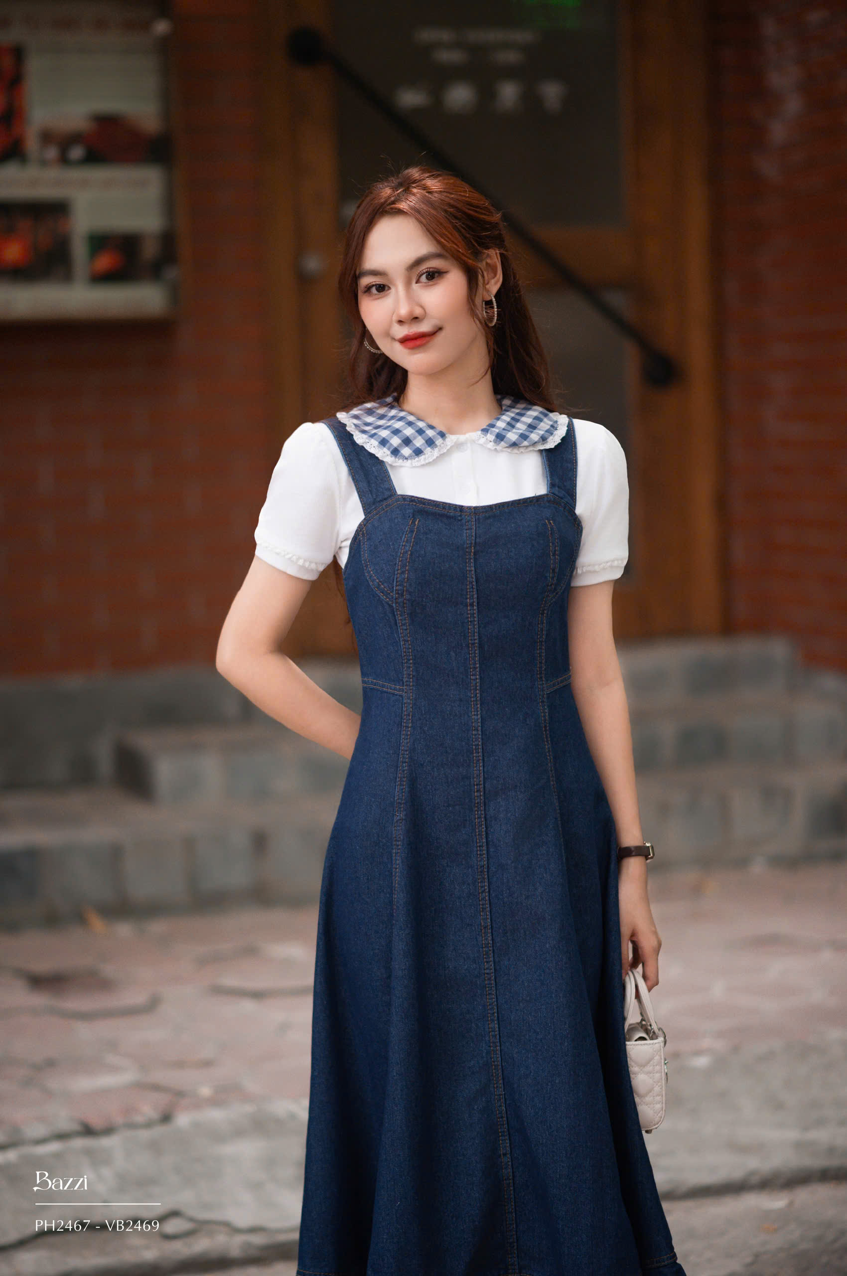 VB2469 - Yếm bò dáng A dài