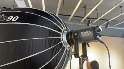 Đèn LED Triopo MARS 200Bi (Chuyển màu trắng / vàng) - Công suất 200W