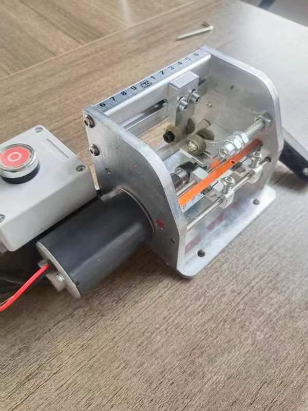 Máy xe nẹp chỉ góc 45 độ