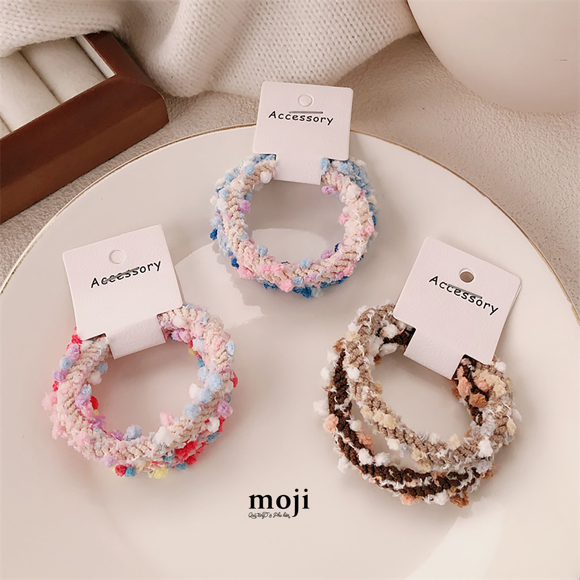 B.060 Buộc tóc S2-25120096