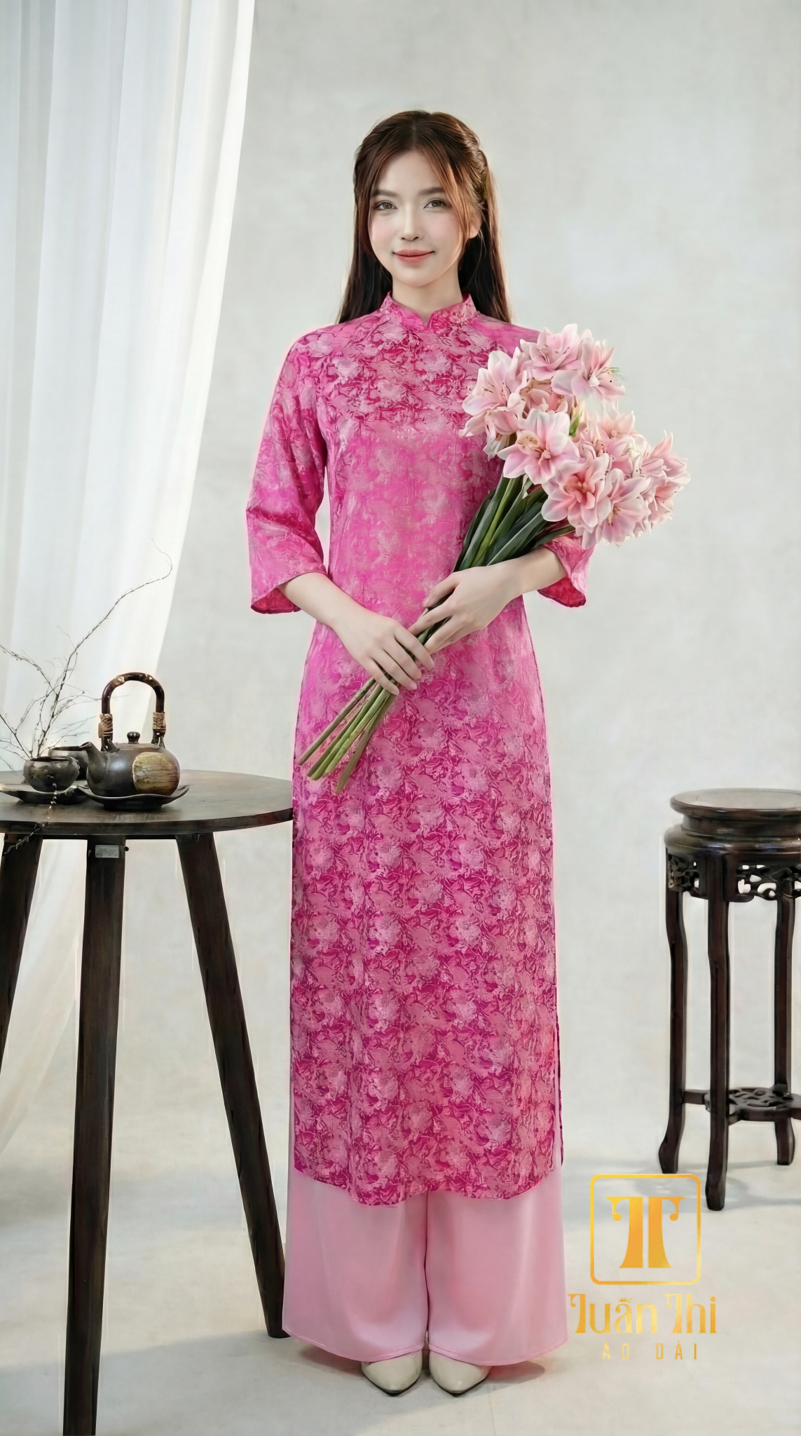ADCT Hồng sen hoa