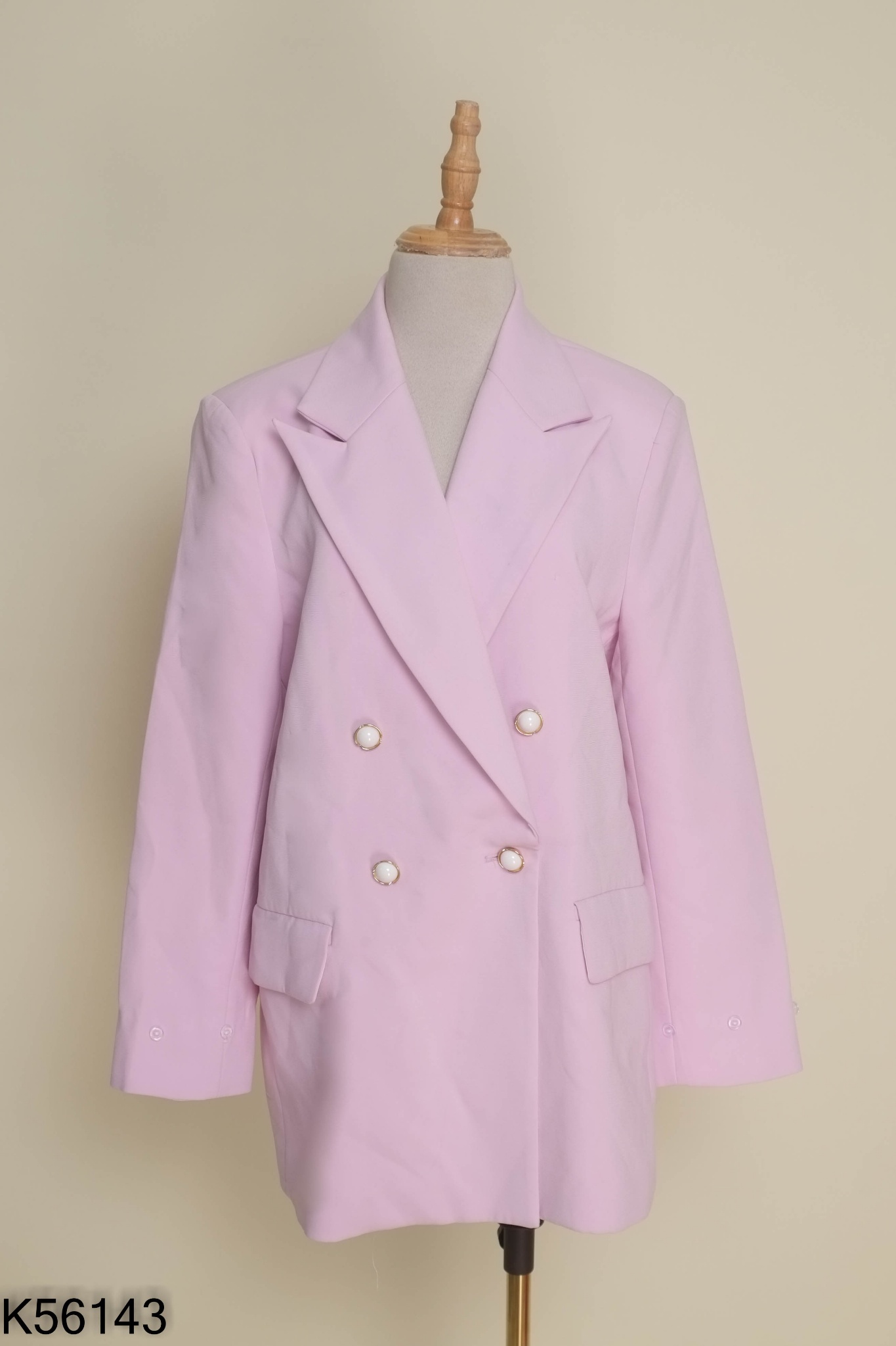 Áo khoác vest hồng trơn