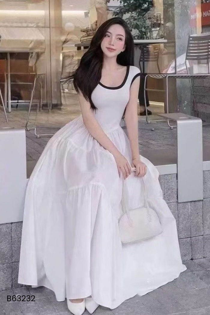 Váy thun trắng viền đen