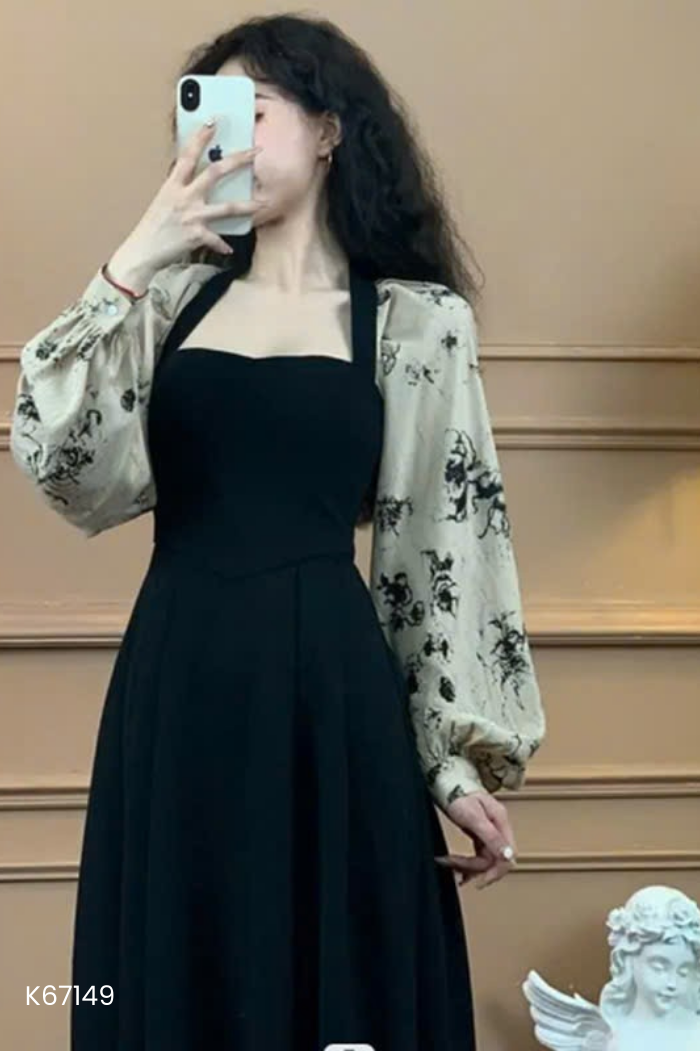 Váy đen cut out phối be