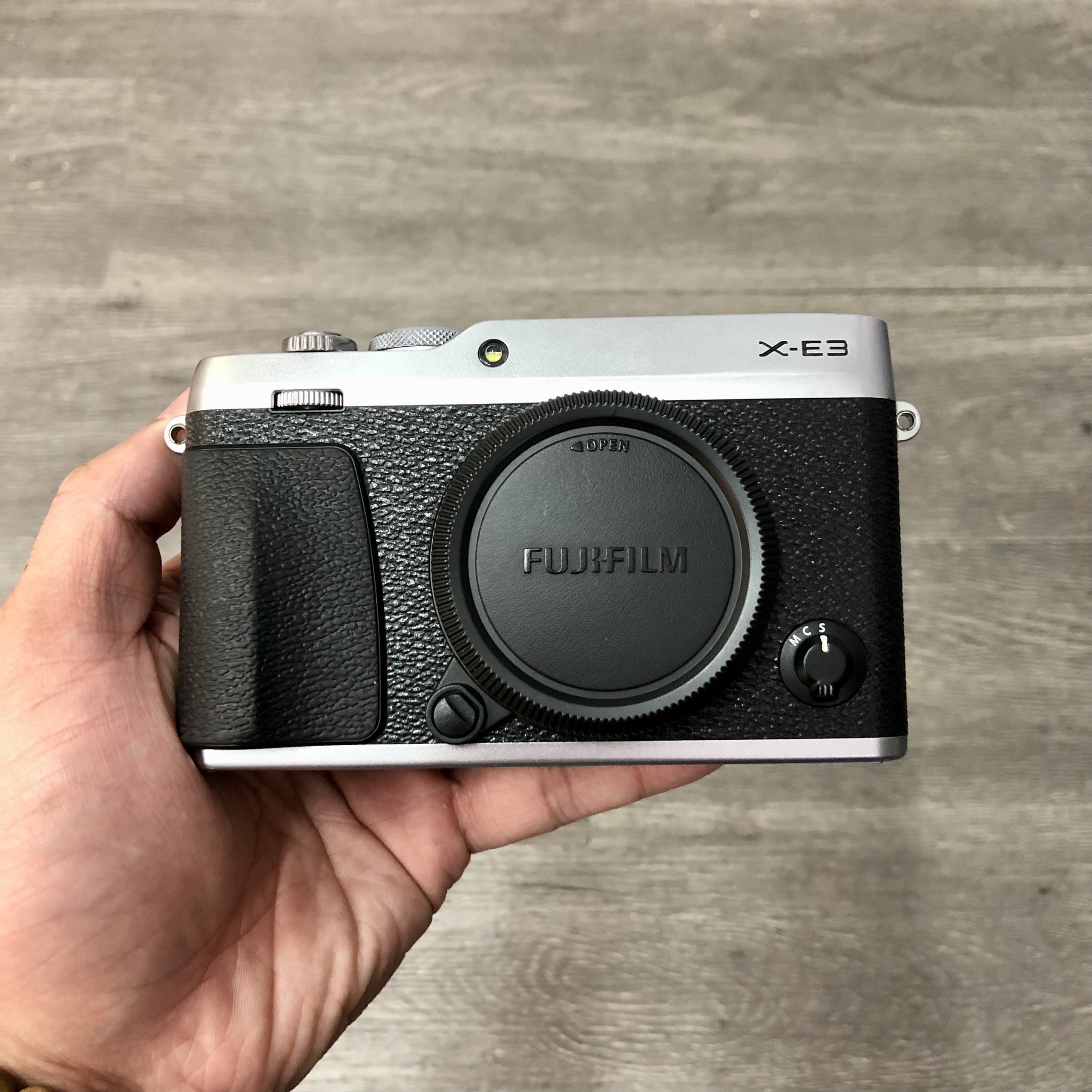 Máy ảnh Fujifilm X-E3 Body (Silver) - CŨ - Giá rẻ nhất