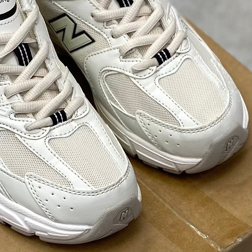 R28 New Balance NB 530V2 Retro ‘Khaki’