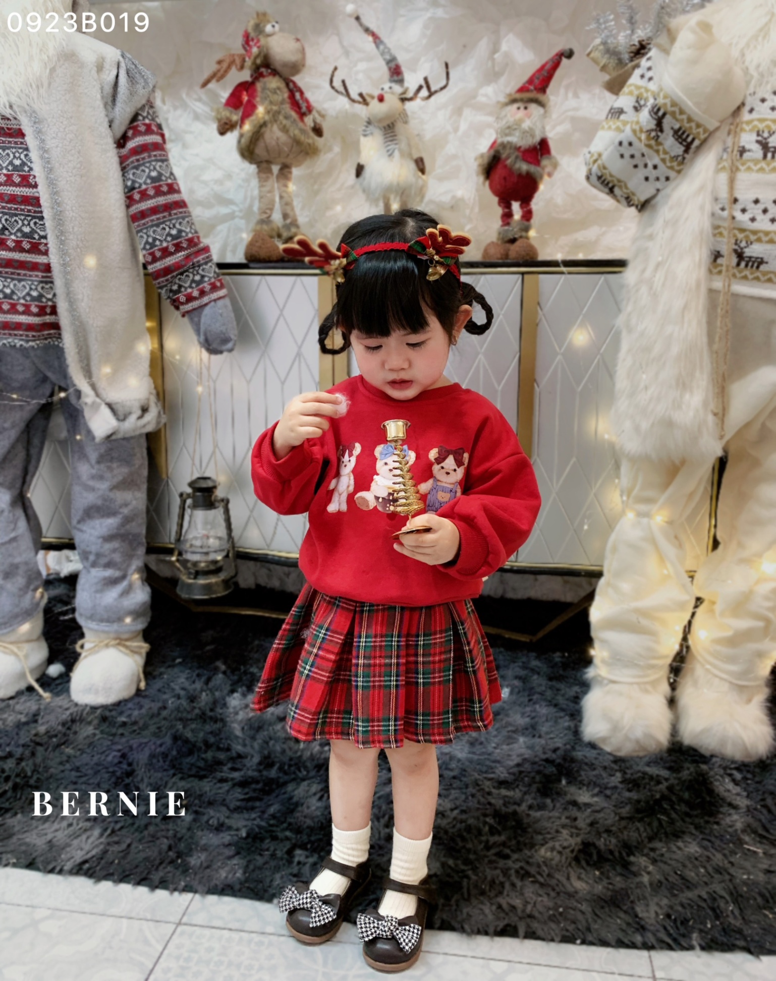 BERNIE 0923B018 - SET NOEL BÉ GÁI CHÂN VÁY XẾP LI