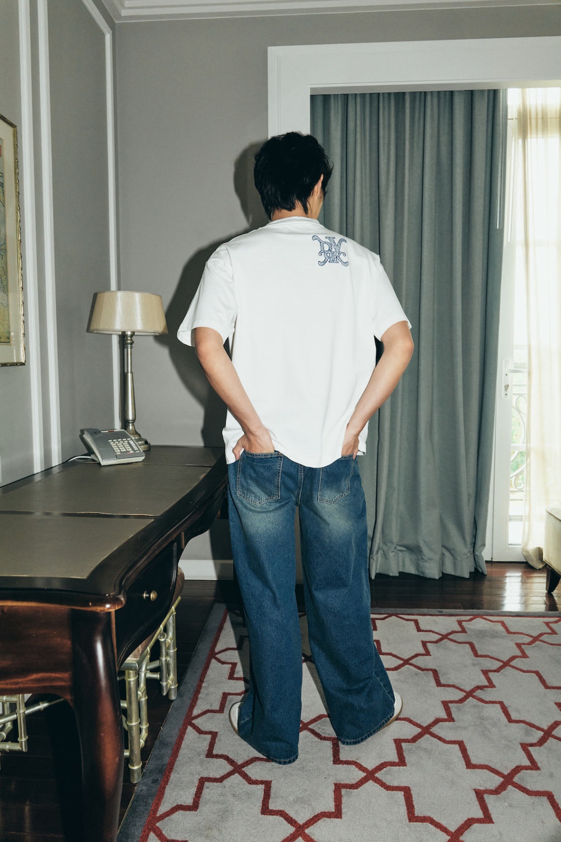 DVRK PRIVÉ EMBROIDERED LOGO DENIM JEANS - BLUE