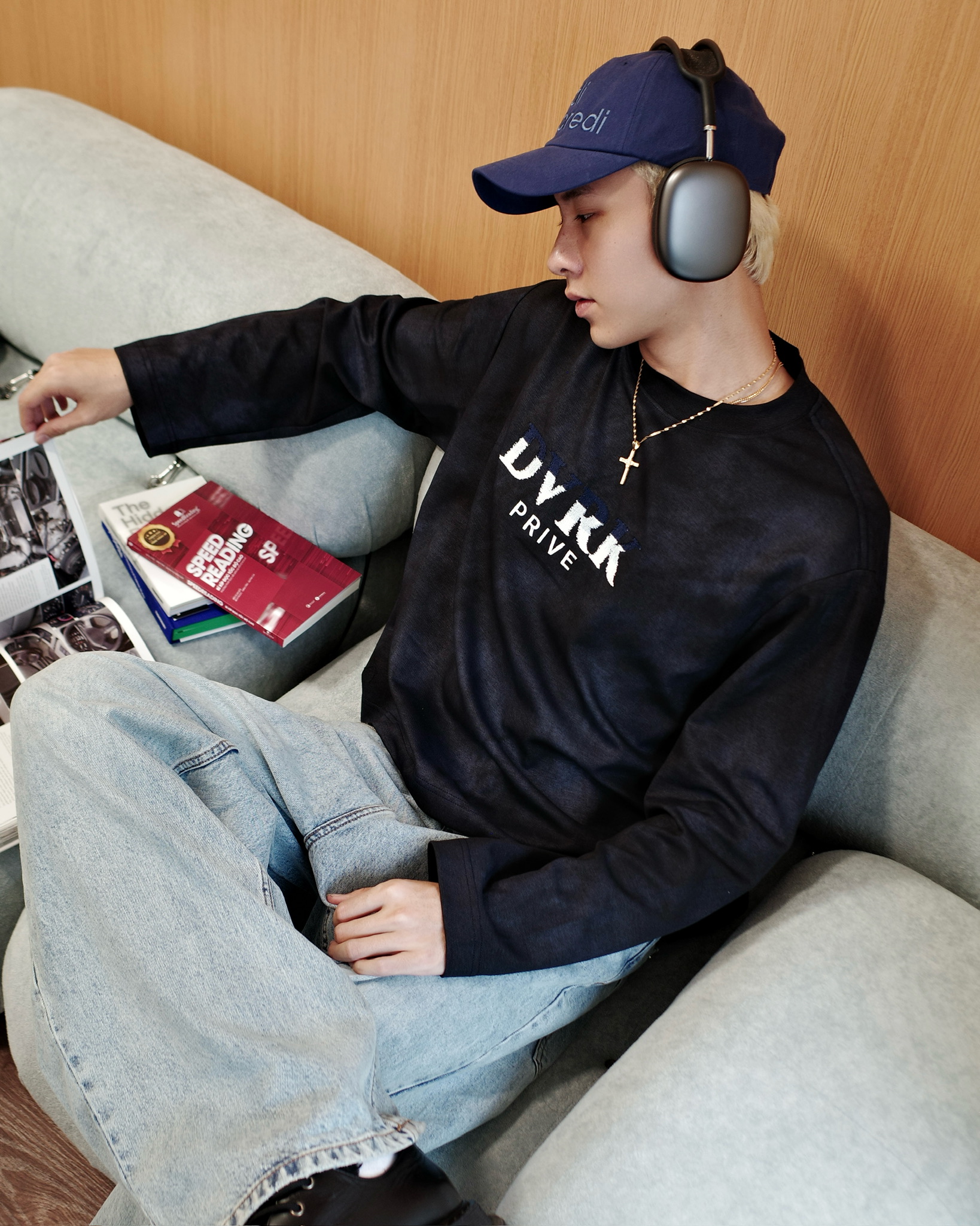 DVRK PRIVÉ BAR CLUB LONGSLEEVE TEE - NAVY